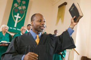 10 Essential Qualities of a Good Pastor